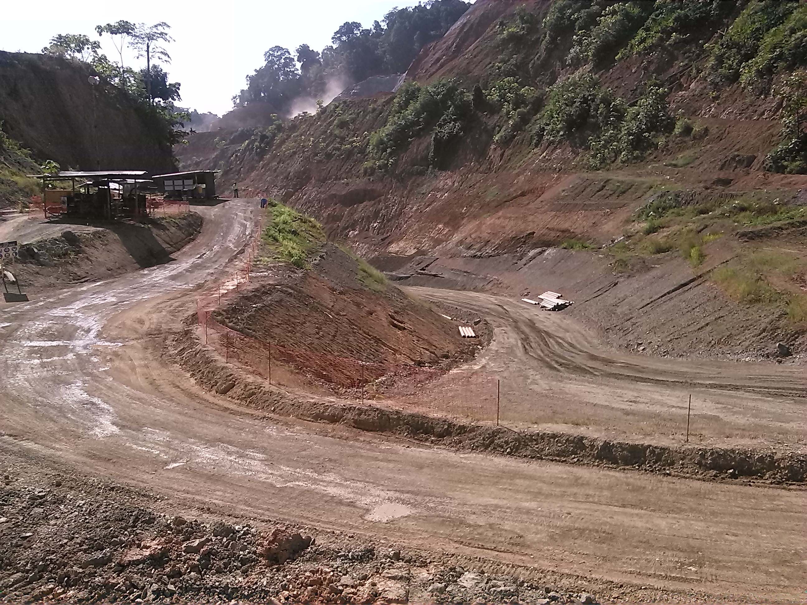 Ataguía y pre ataguías – Constructora B&P